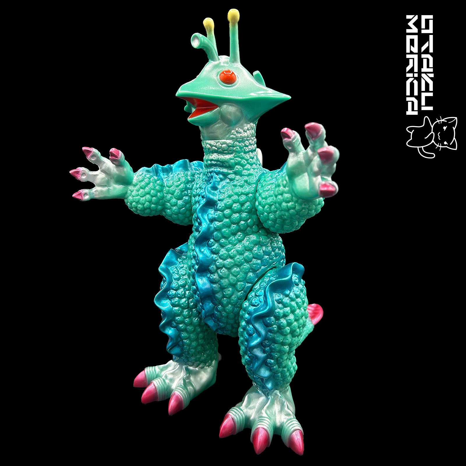 M1GO 2008 Girara/Guilala "The X from Outer Space" Kaiju Sofubi Figure ...